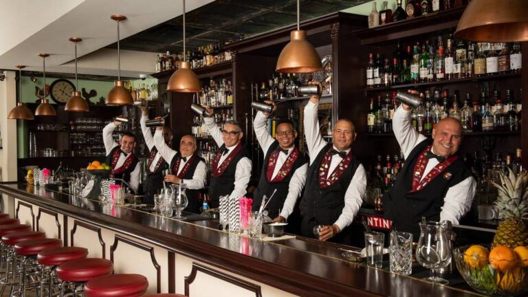 Discovering Miami's Rum Treasures: A Guide to the Best Rum Bars in 2023 ...